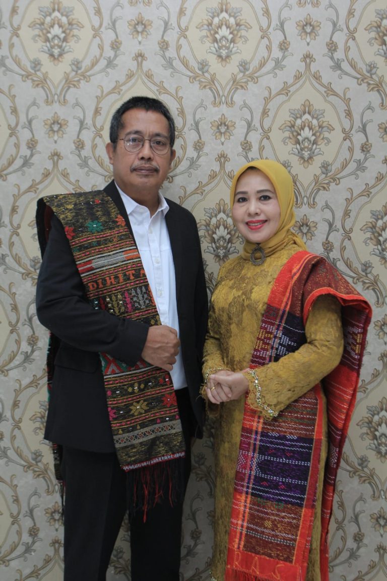 Pandangan Karl Marx tentang Buruh: Dari Alienasi hingga Relevansi Masa ...